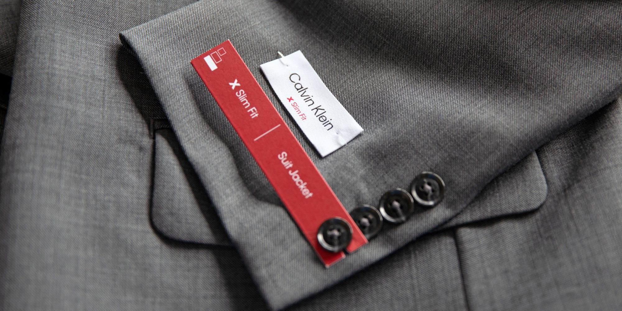 Calvin Klein | Accent Labels
